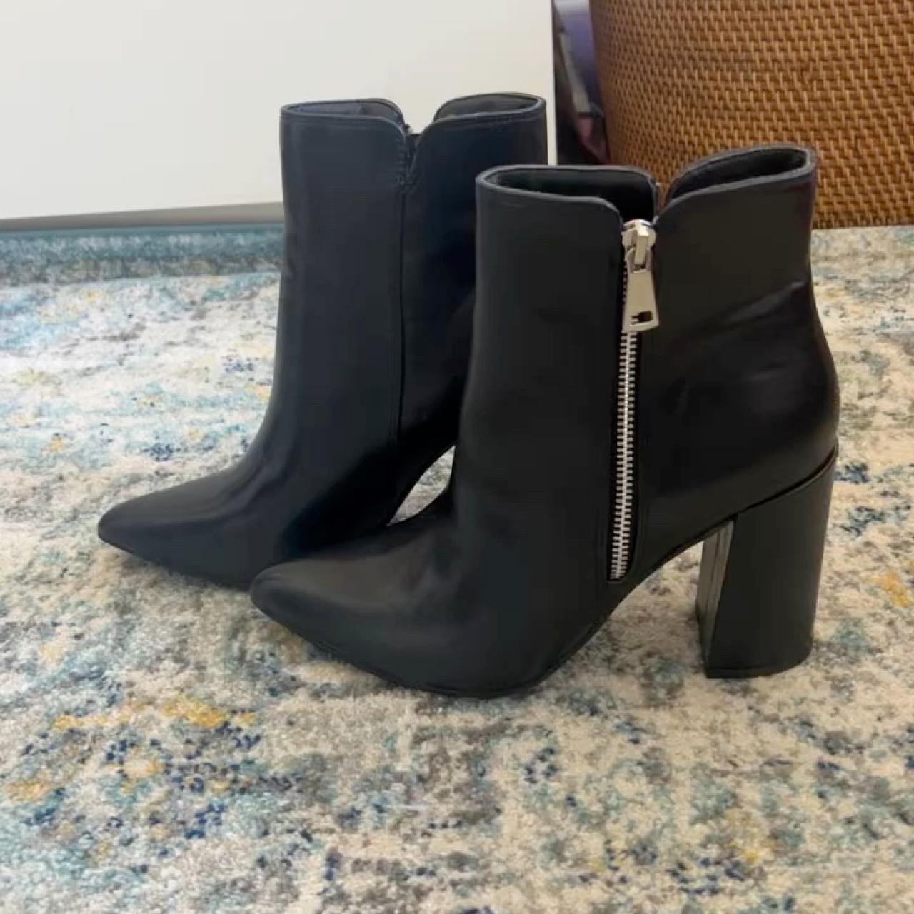 Raid Women's Black Boots | Depop