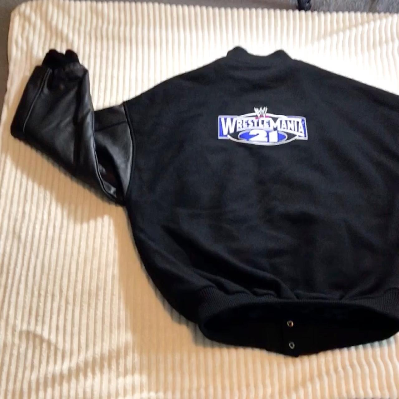 29 inches pit to pit 31 inch length 22 inch sleeves... - Depop