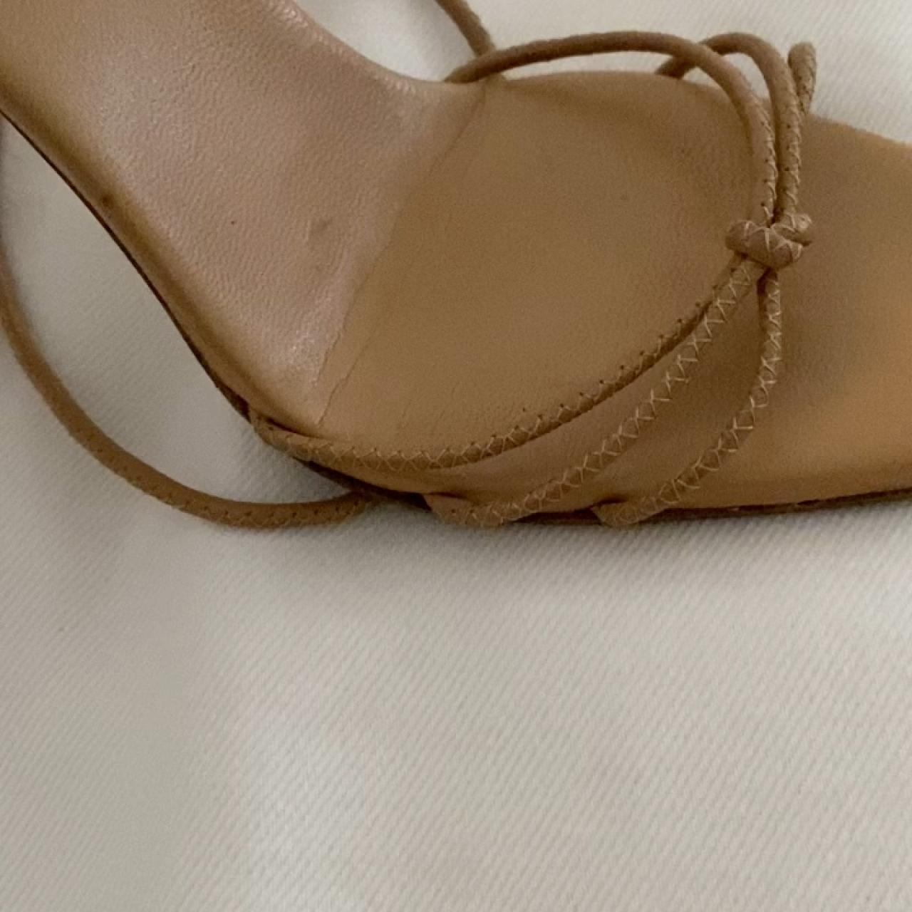 Gucci Women's Tan Slides | Depop