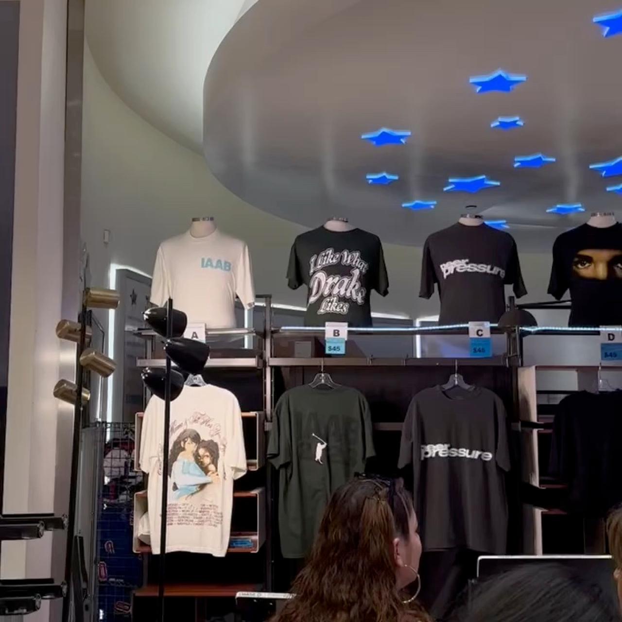Preorders for more Drake & 21 Savage concert tour... - Depop