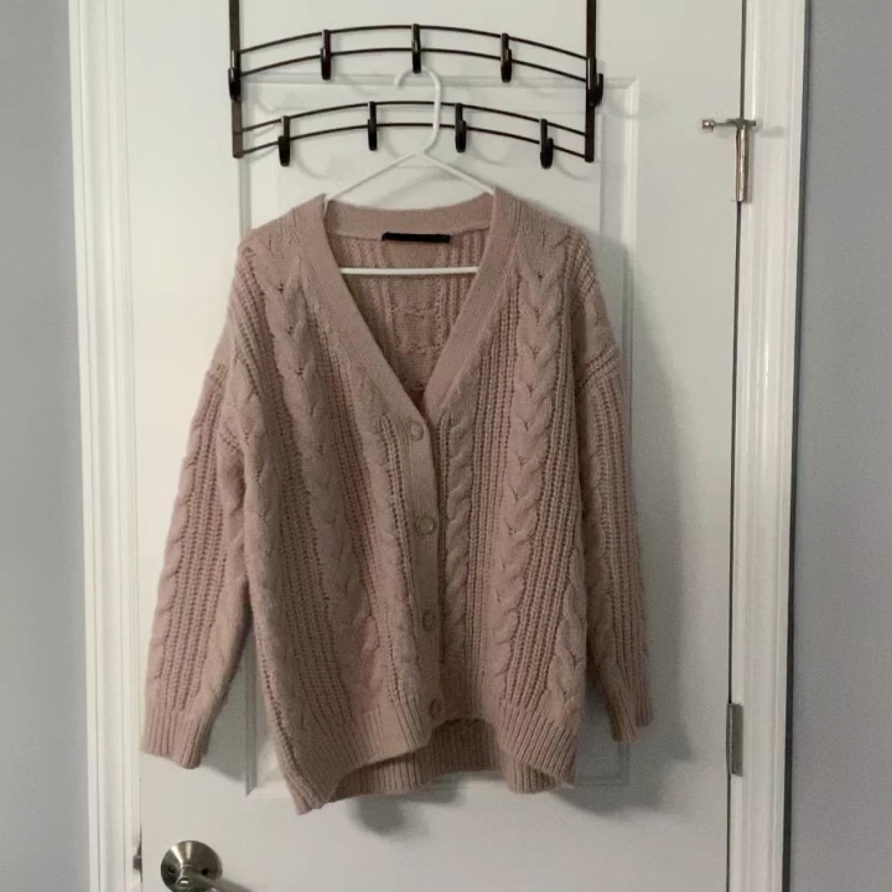 Jenni Kayne Cable Cocoon Cardigan in the color... - Depop Jenni Kayne Cable Cocoon Cardigan in the color... - Depop