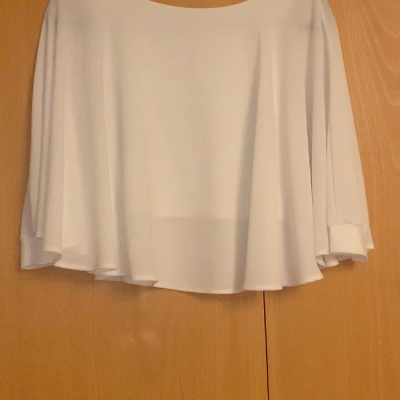 Zara white cropped cape top with sleeves // size... - Depop