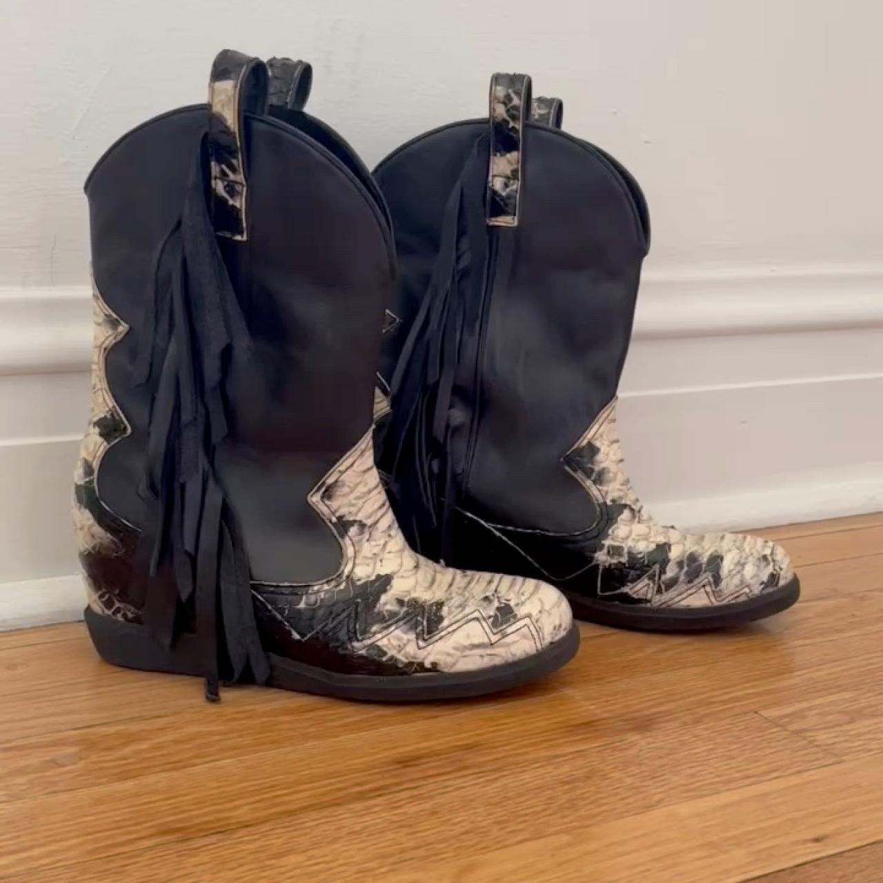 Modern Vice Women's Black and Cream Boots | Depop