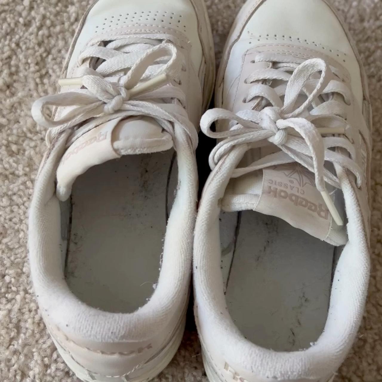 Reebok Women's Cream and White Trainers | Depop