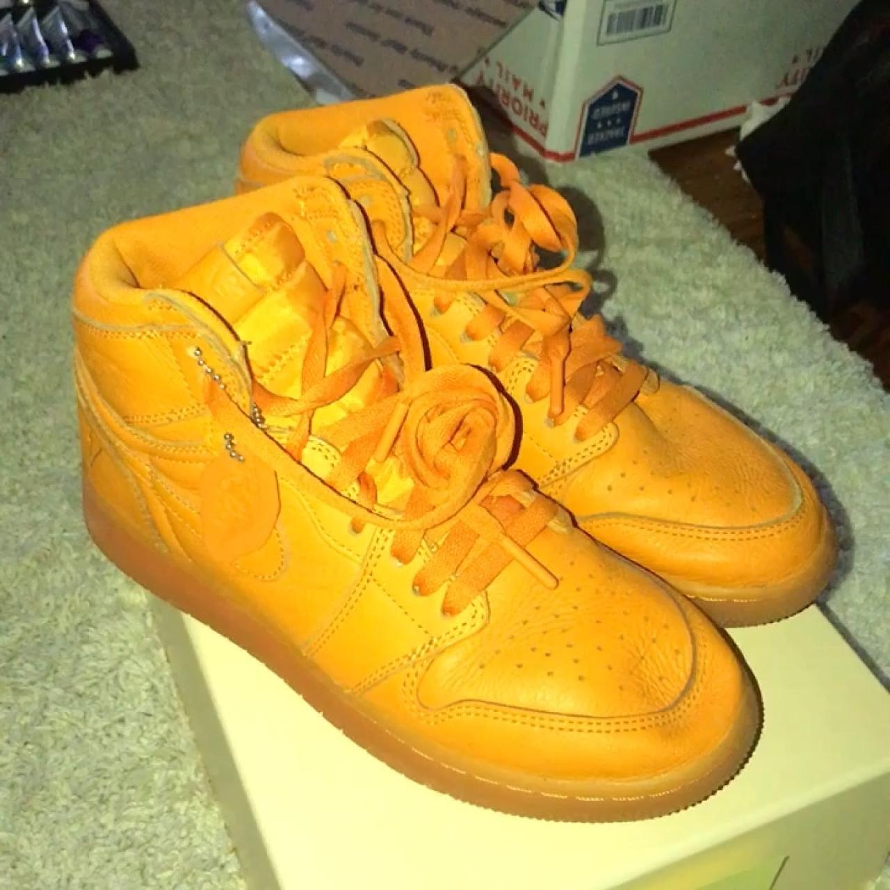 NIKE!! ORANGE GATORADE “Be like Mike!” Jordan 1... - Depop